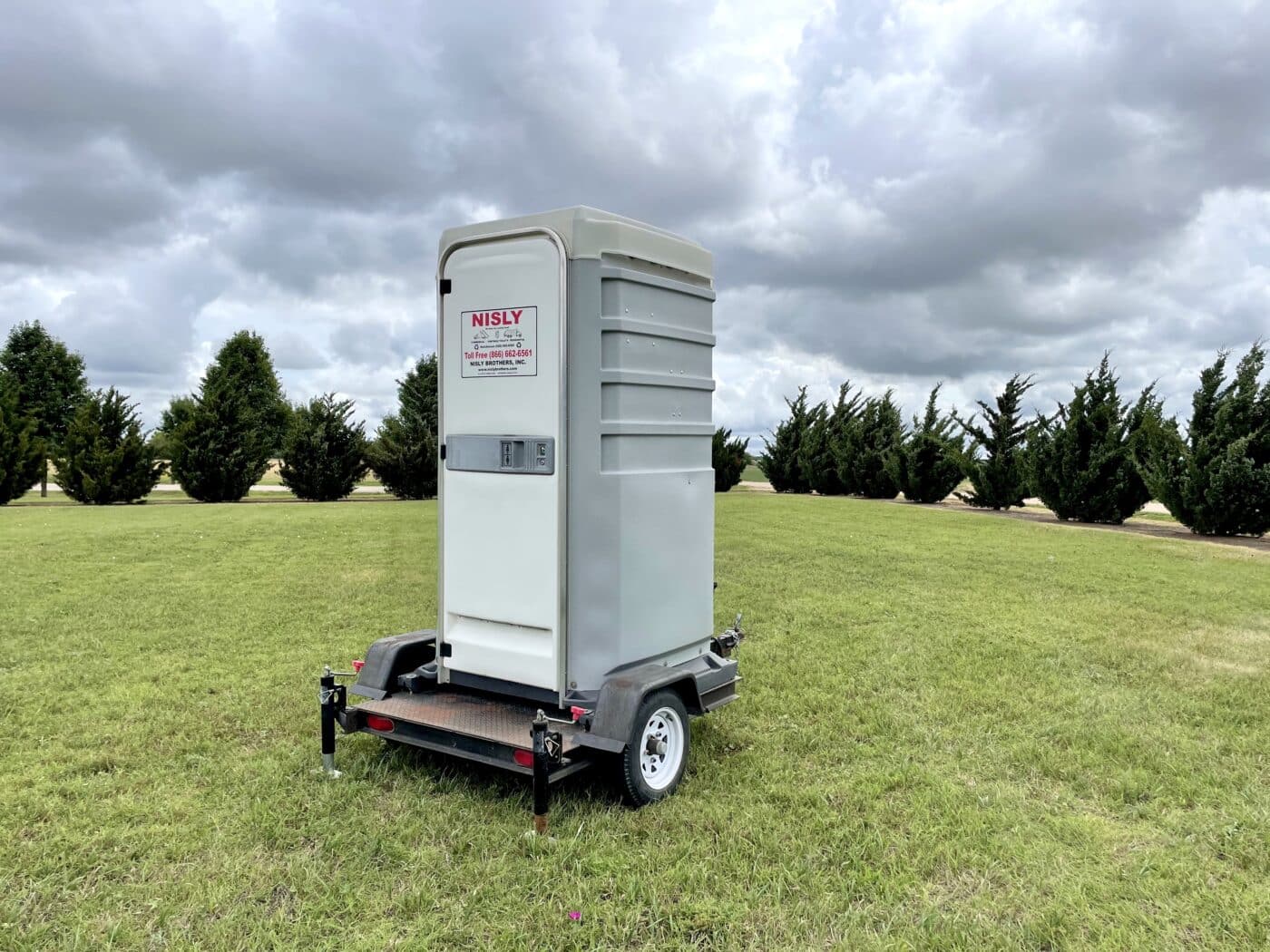 Towable U-Tow Portable Toilet Rental in Kansas - Nisly Brothers